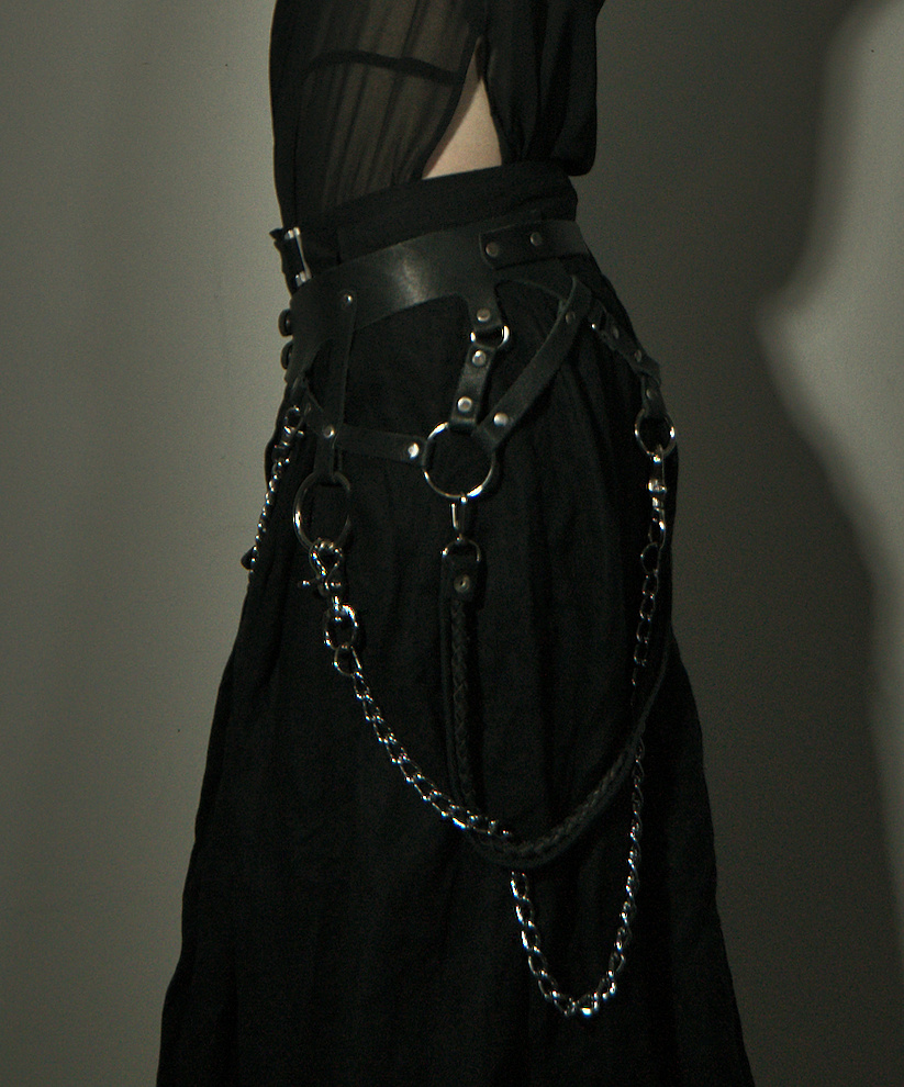 Leather belt with chains